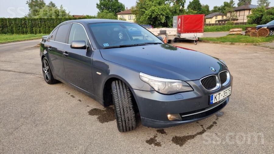 Grey BMW 530 2008 in Riga, with an engine capacity of 3.00 L and mileage of 300 thousand km for 11990 €, photo 2 on AUTOMOTO.COM.LV