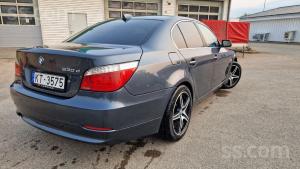 Grey BMW 530 2008 in Riga, with an engine capacity of 3.00 L and mileage of 300 thousand km for 11990 €, photo 3 on AUTOMOTO.COM.LV