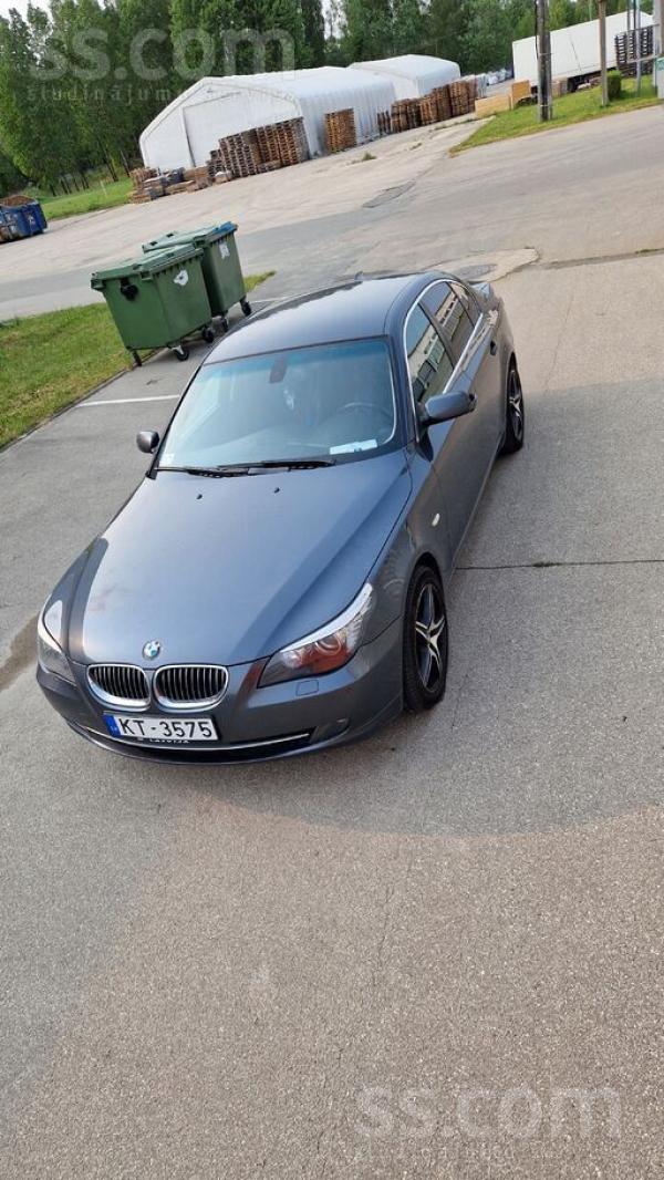 Pelēks BMW 530 2008 Rīga, ar dzinēja tilpumu 3.00 L un nobraukumu 300 tūkst. km par 11990 €, foto 6 vietnē AUTOMOTO.COM.LV