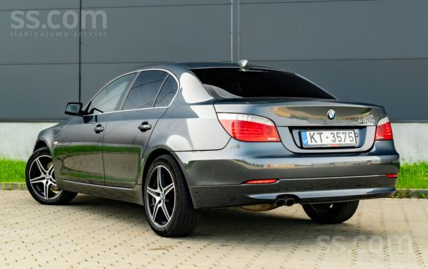 Grey BMW 530 2008 in Riga, with an engine capacity of 3.00 L and mileage of 307 thousand km for 5990 €, photo 4 on AUTOMOTO.COM.LV