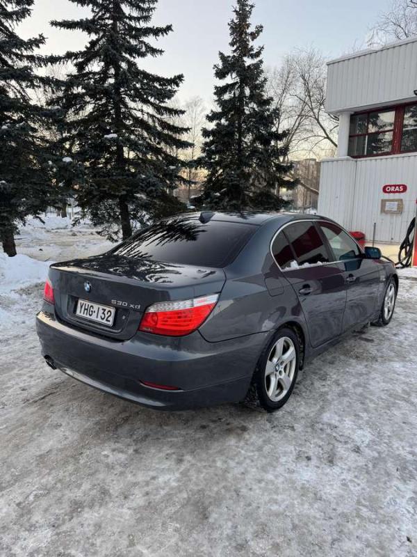Pelēks BMW 530 2008 Klaipėda, ar dzinēja tilpumu 3.00 L un nobraukumu 356 tūkst. km par 4300 €, foto 3 vietnē AUTOMOTO.COM.LV