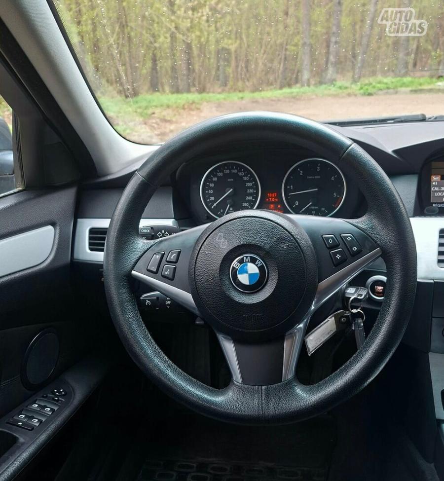 Grey BMW 530 2008 in Kaunas, with an engine capacity of 3.00 L and mileage of 320 thousand km for 4600 €, photo 15 on AUTOMOTO.COM.LV