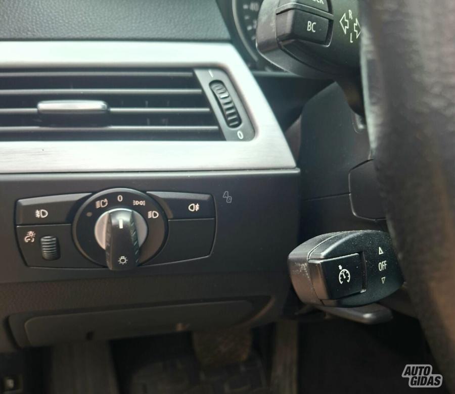 Grey BMW 530 2008 in Kaunas, with an engine capacity of 3.00 L and mileage of 320 thousand km for 4600 €, photo 16 on AUTOMOTO.COM.LV