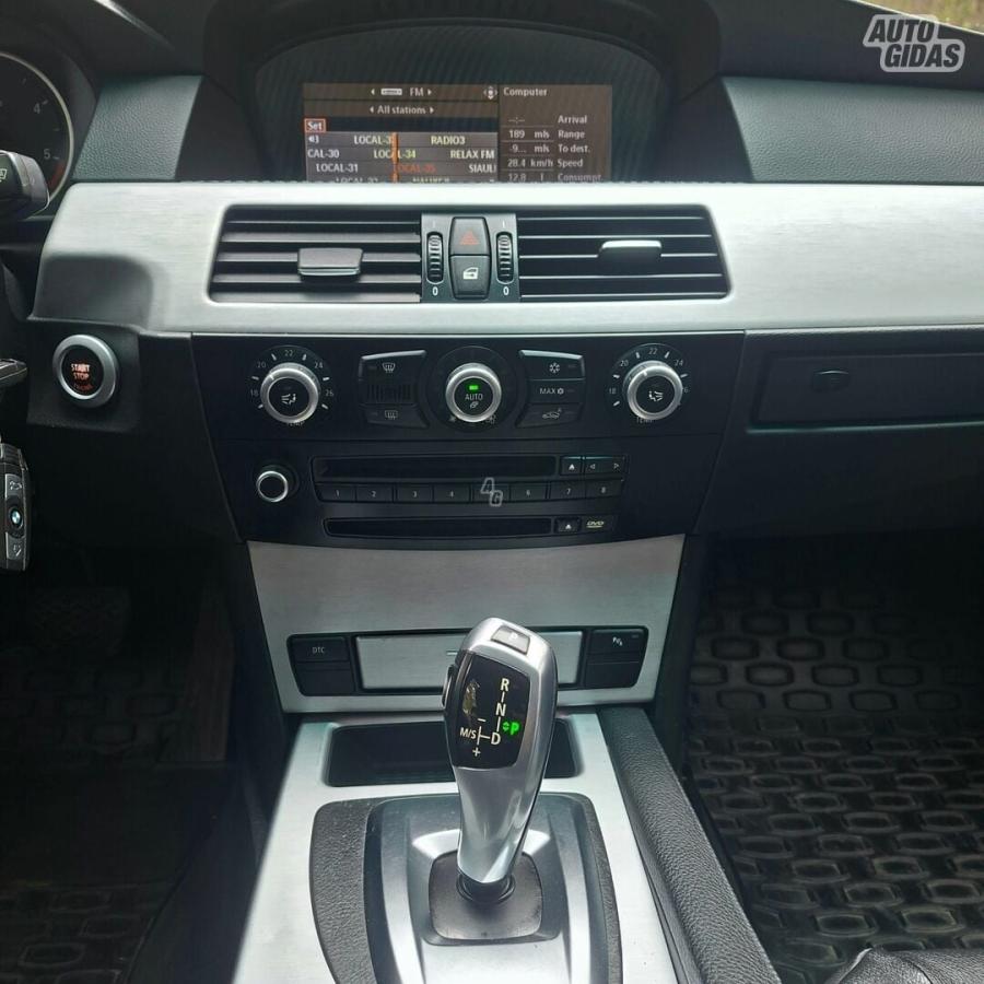 Grey BMW 530 2008 in Kaunas, with an engine capacity of 3.00 L and mileage of 320 thousand km for 4600 €, photo 17 on AUTOMOTO.COM.LV