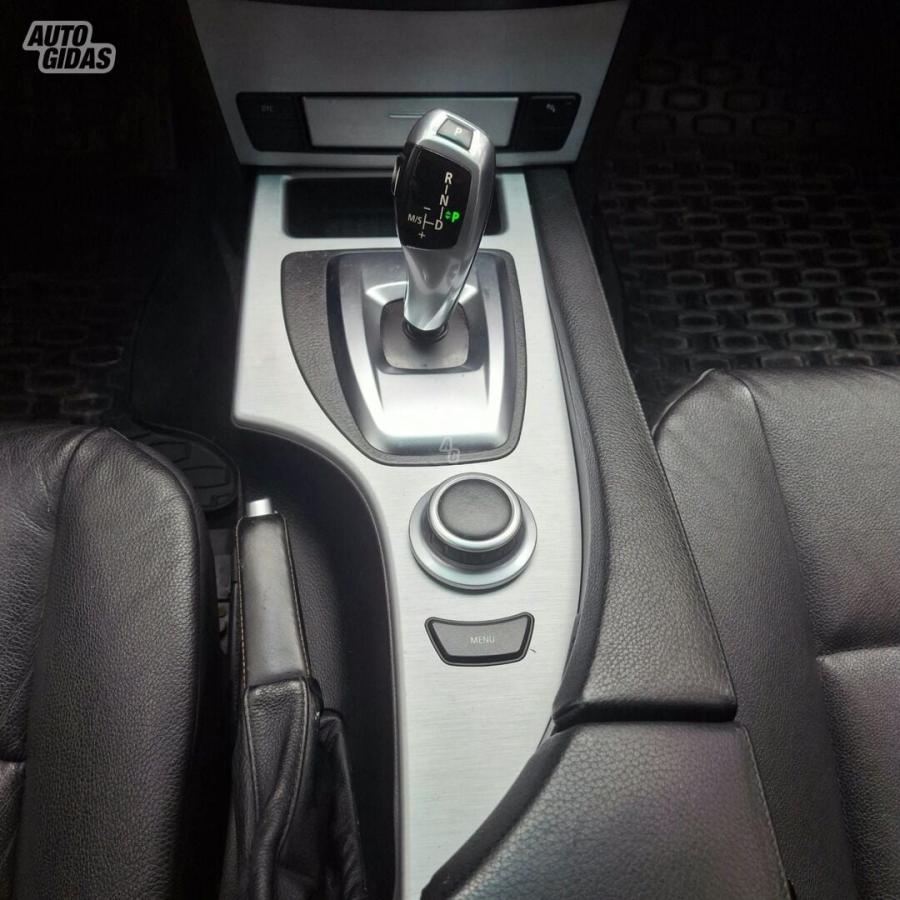 Grey BMW 530 2008 in Kaunas, with an engine capacity of 3.00 L and mileage of 320 thousand km for 4600 €, photo 23 on AUTOMOTO.COM.LV