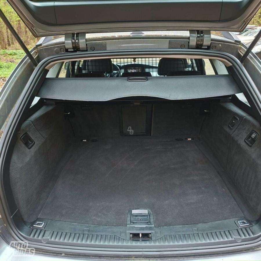 Grey BMW 530 2008 in Kaunas, with an engine capacity of 3.00 L and mileage of 320 thousand km for 4600 €, photo 25 on AUTOMOTO.COM.LV