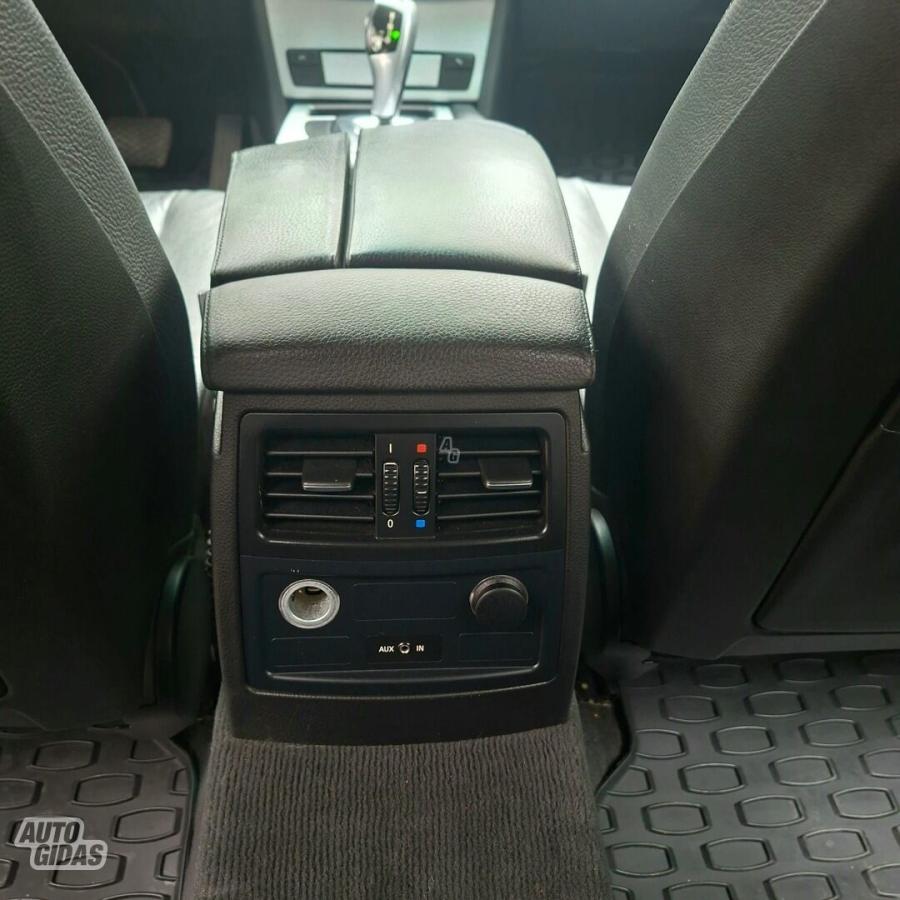 Grey BMW 530 2008 in Kaunas, with an engine capacity of 3.00 L and mileage of 320 thousand km for 4600 €, photo 26 on AUTOMOTO.COM.LV