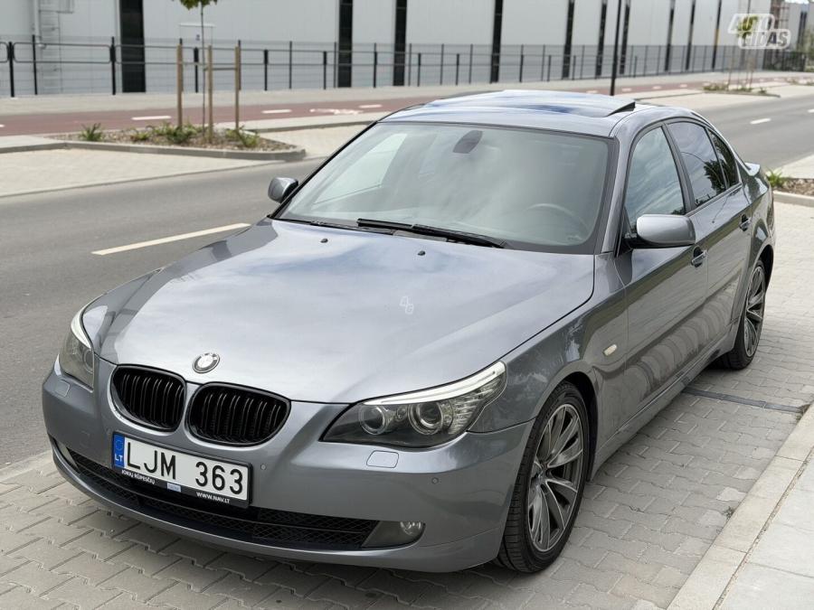 Grey BMW 530 2008 in Vilnius, with an engine capacity of 3.00 L and mileage of 289 thousand km for 4300 €, photo 4 on AUTOMOTO.COM.LV