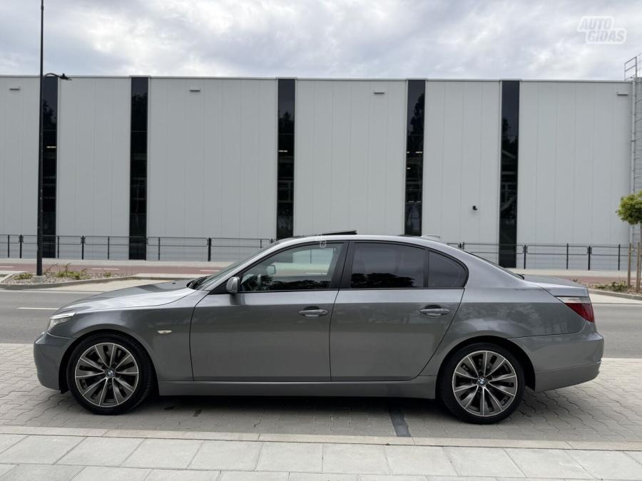 Grey BMW 530 2008 in Vilnius, with an engine capacity of 3.00 L and mileage of 289 thousand km for 4300 €, photo 11 on AUTOMOTO.COM.LV