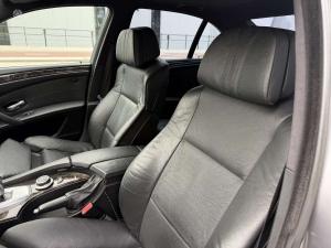 Grey BMW 530 2008 in Vilnius, with an engine capacity of 2.99 L and mileage of 289 thousand km for 4350 €, photo 16 on AUTOMOTO.COM.LV