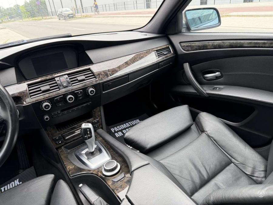 Grey BMW 530 2008 in Vilnius, with an engine capacity of 2.99 L and mileage of 289 thousand km for 4350 €, photo 19 on AUTOMOTO.COM.LV
