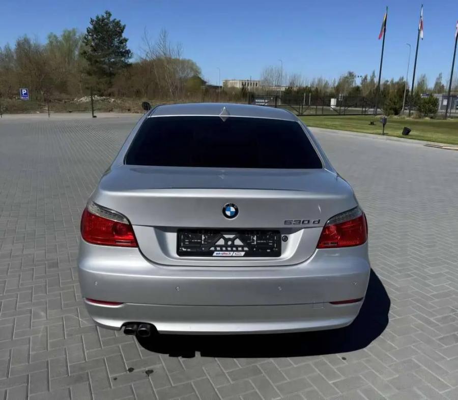 Grey BMW 530 2008 in Telschi, with an engine capacity of 3.00 L and mileage of 253 thousand km for 5490 €, photo 9 on AUTOMOTO.COM.LV