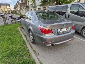 Pelēks BMW 530 2008 Viļņa, ar dzinēja tilpumu 2.99 L un nobraukumu 459 tūkst. km par 4750 €, foto 4 vietnē AUTOMOTO.COM.LV
