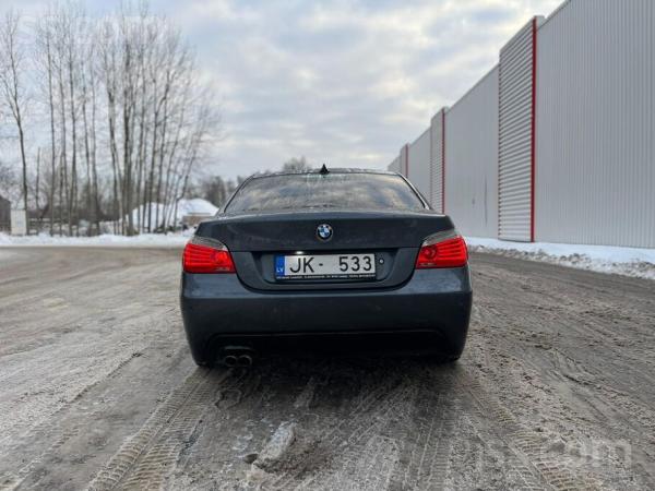 Pelēks BMW 530 2009 Rīga, ar dzinēja tilpumu 3.00 L un nobraukumu 382 tūkst. km par 8000 €, foto 4 vietnē AUTOMOTO.COM.LV
