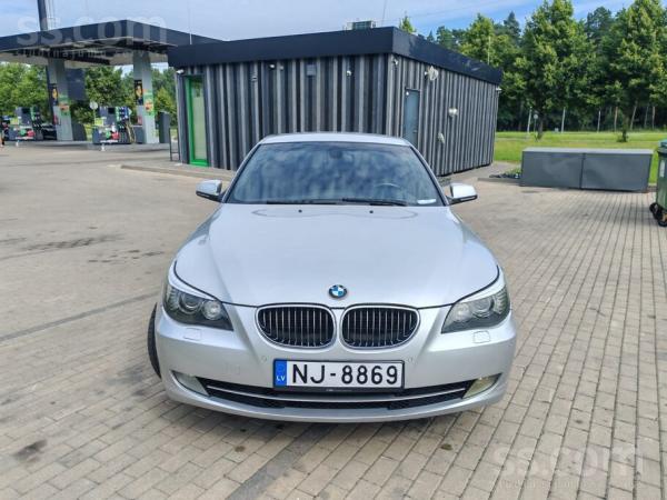 Grey BMW 530 2009 in Riga, with an engine capacity of 3.00 L and mileage of 343 thousand km for 5100 €, photo 2 on AUTOMOTO.COM.LV