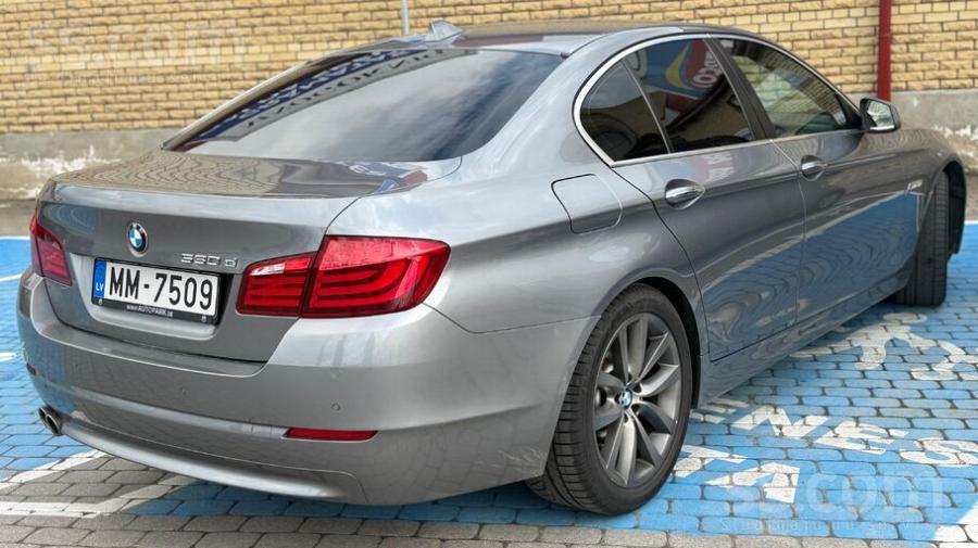 Grey BMW 530 2010 in Daugavpils, with an engine capacity of 3.00 L and mileage of 285 thousand km for 8900 €, photo 6 on AUTOMOTO.COM.LV