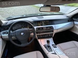 Grey BMW 530 2010 in Daugavpils, with an engine capacity of 3.00 L and mileage of 270 thousand km for 9350 €, photo 12 on AUTOMOTO.COM.LV