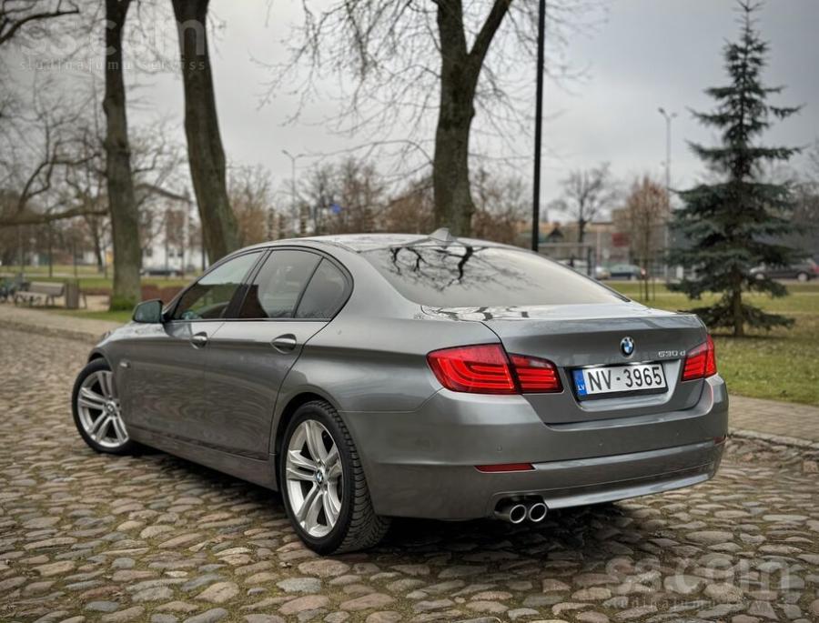Pelēks BMW 530 2010 Jelgava, ar dzinēja tilpumu 3.00 L un nobraukumu 0 tūkst. km par 9550 €, foto 4 vietnē AUTOMOTO.COM.LV