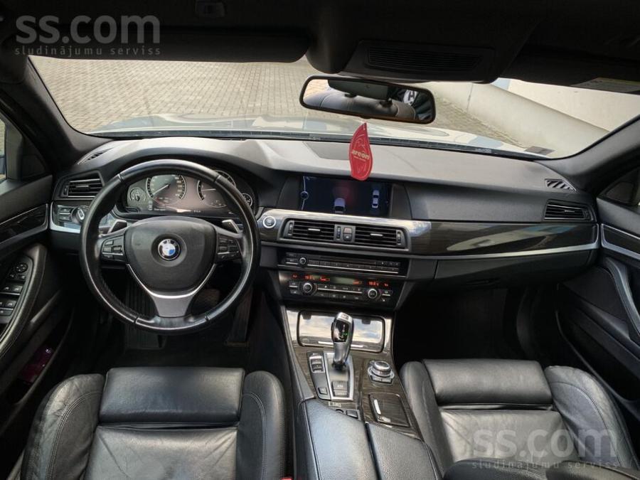 Pelēks BMW 530 2010 Jelgava, ar dzinēja tilpumu 3.00 L un nobraukumu 0 tūkst. km par 9550 €, foto 10 vietnē AUTOMOTO.COM.LV