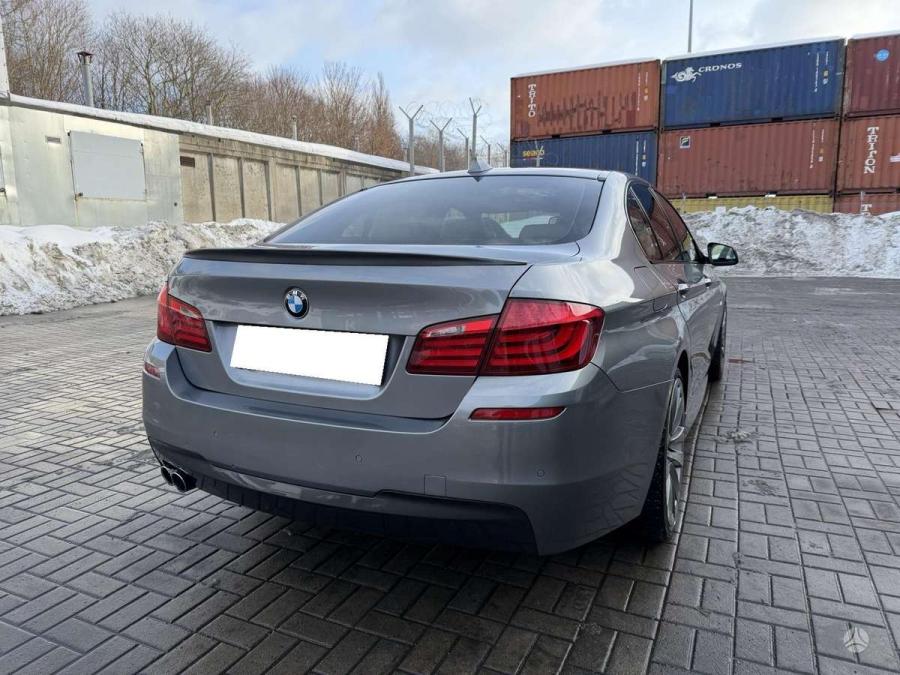 Pelēks BMW 530 2010 Klaipėda, ar dzinēja tilpumu 2.99 L un nobraukumu 174 tūkst. km par 13500 €, foto 5 vietnē AUTOMOTO.COM.LV