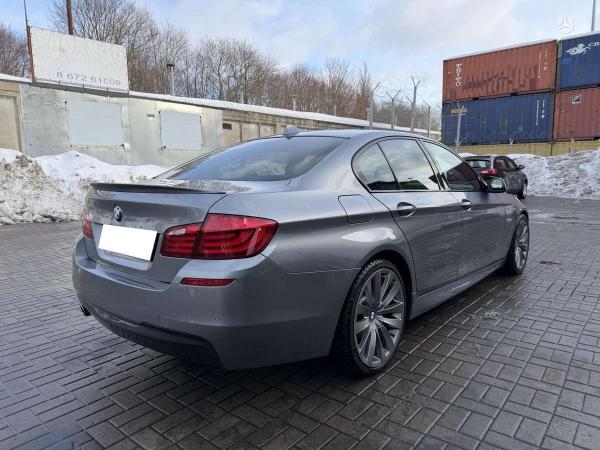 Pelēks BMW 530 2010 Klaipėda, ar dzinēja tilpumu 2.99 L un nobraukumu 174 tūkst. km par 13500 €, foto 6 vietnē AUTOMOTO.COM.LV