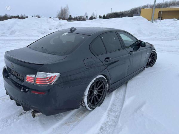 Grey BMW 530 2010 in Gargzdai, with an engine capacity of 3.00 L and mileage of 200 thousand km for 6200 €, photo 10 on AUTOMOTO.COM.LV