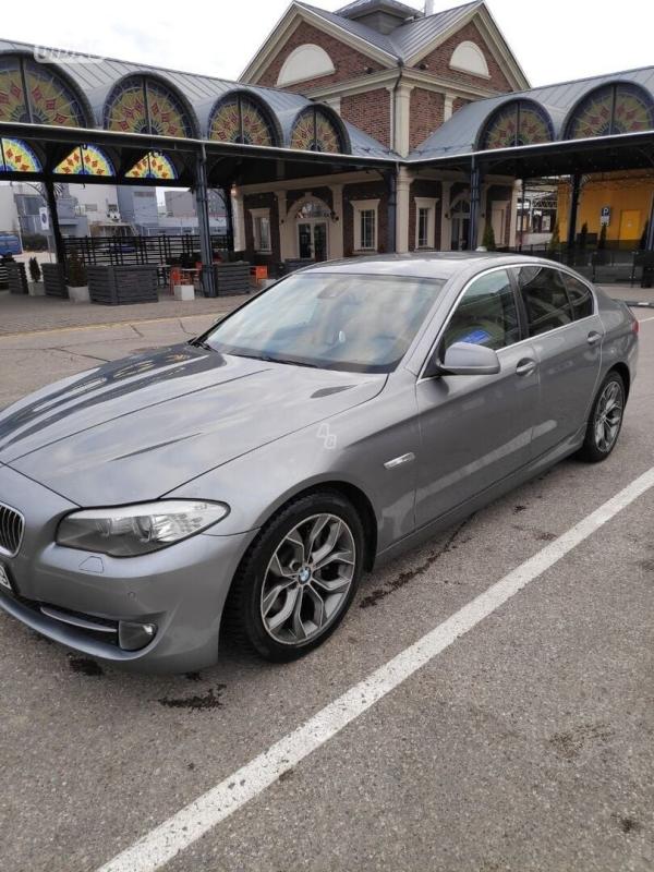 Pelēks BMW 530 2010 Kauņa, ar dzinēja tilpumu 3.00 L un nobraukumu 315 tūkst. km par 7300 €, foto 1 vietnē AUTOMOTO.COM.LV