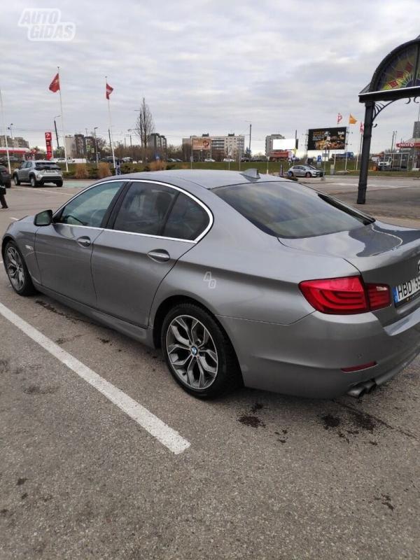 Pelēks BMW 530 2010 Kauņa, ar dzinēja tilpumu 3.00 L un nobraukumu 315 tūkst. km par 7300 €, foto 6 vietnē AUTOMOTO.COM.LV