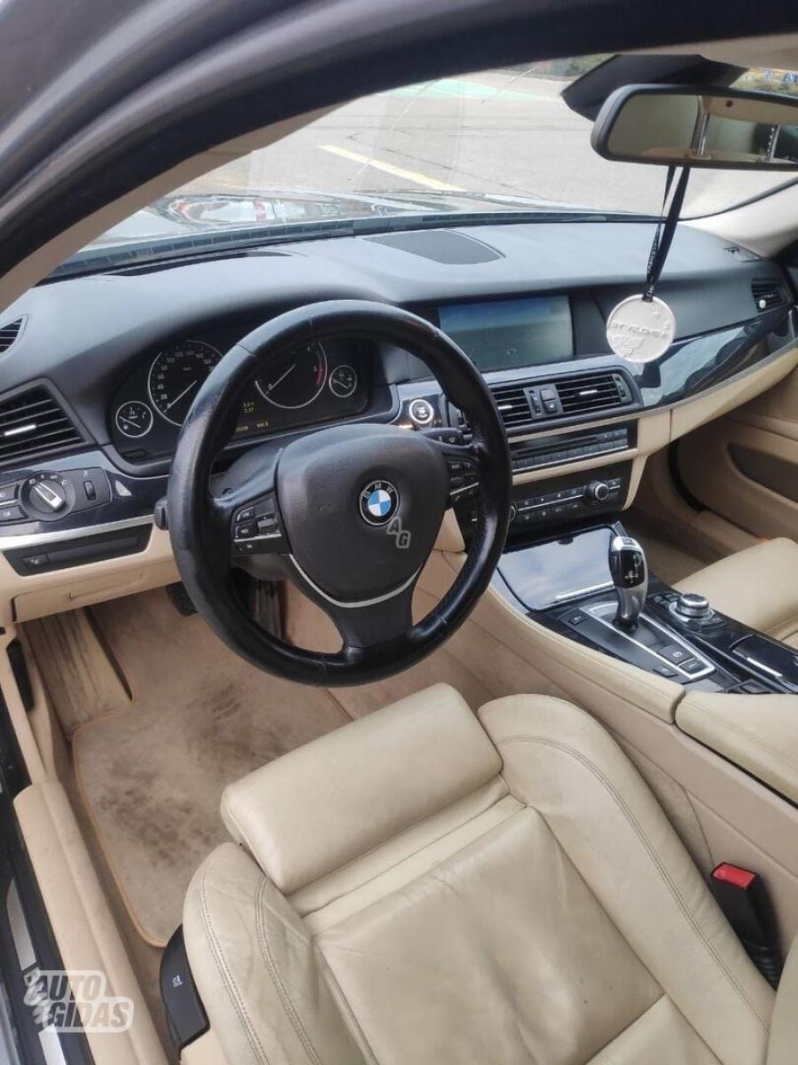 Grey BMW 530 2010 in Kaunas, with an engine capacity of 3.00 L and mileage of 315 thousand km for 7300 €, photo 9 on AUTOMOTO.COM.LV