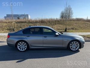 Pelēks BMW 530 2010 Jelgava, ar dzinēja tilpumu 3.00 L un nobraukumu 330 tūkst. km par 8000 €, foto  vietnē AUTOMOTO.COM.LV