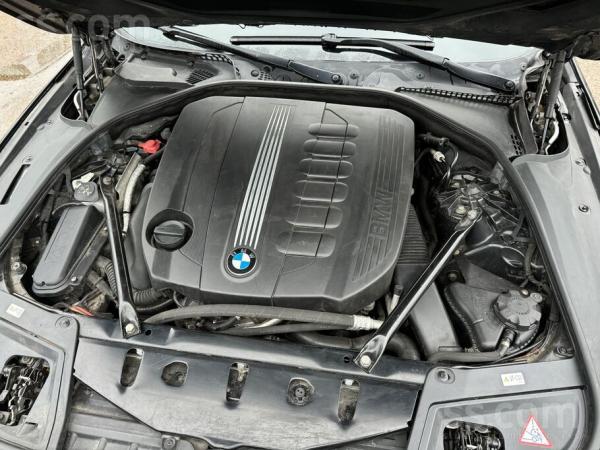 Grey BMW 530 2010 in Daugavpils, with an engine capacity of 3.00 L and mileage of 275 thousand km for 8550 €, photo 7 on AUTOMOTO.COM.LV