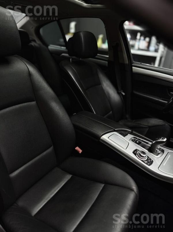 Pelēks BMW 530 2010 Rīga, ar dzinēja tilpumu 3.00 L un nobraukumu 280 tūkst. km par 9300 €, foto 5 vietnē AUTOMOTO.COM.LV