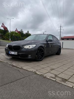 Pelēks BMW 530 2010 Rīga, ar dzinēja tilpumu 3.00 L un nobraukumu 290 tūkst. km par 11500 €, foto  vietnē AUTOMOTO.COM.LV