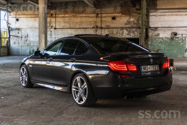 Grey BMW 530 2010 in Daugavpils, with an engine capacity of 3.00 L and mileage of 380 thousand km for 10500 €, photo 2 on AUTOMOTO.COM.LV