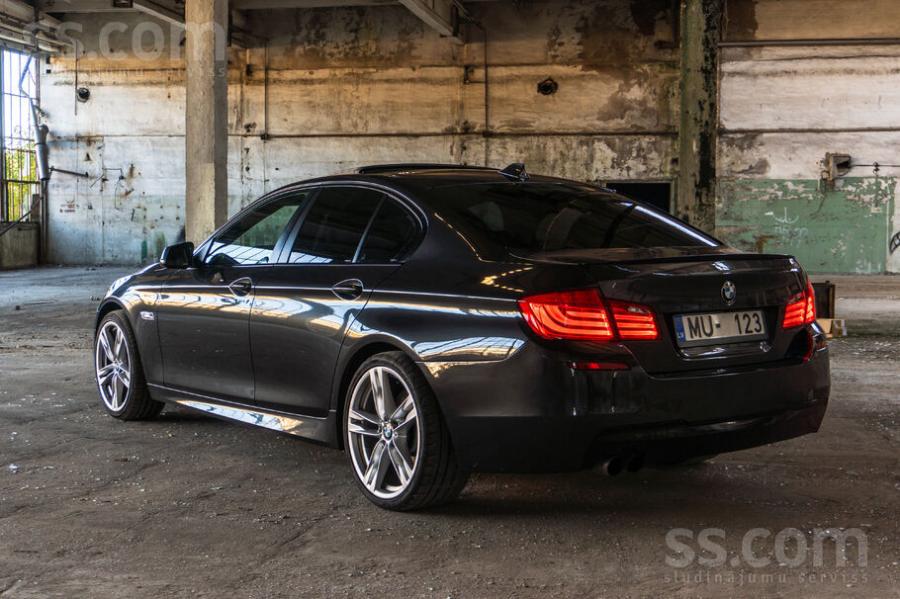 Pelēks BMW 530 2010 Daugavpils, ar dzinēja tilpumu 3.00 L un nobraukumu 380 tūkst. km par 10500 €, foto 3 vietnē AUTOMOTO.COM.LV