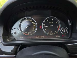 Grey BMW 530 2010 in Klaipeda, with an engine capacity of 2.99 L and mileage of 366 thousand km for 7500 €, photo 16 on AUTOMOTO.COM.LV