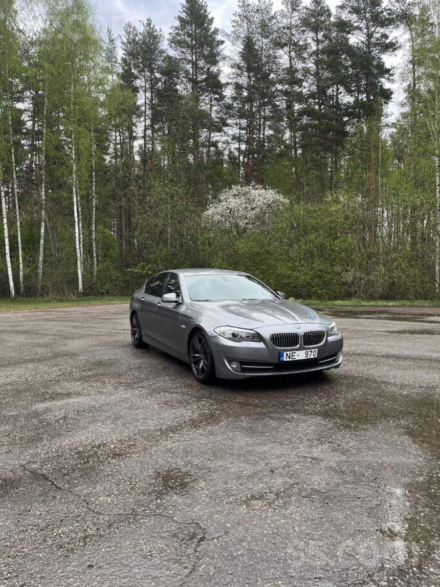 Pelēks BMW 530 2010 Rīga, ar dzinēja tilpumu 3.00 L un nobraukumu 260 tūkst. km par 6950 €, foto 3 vietnē AUTOMOTO.COM.LV