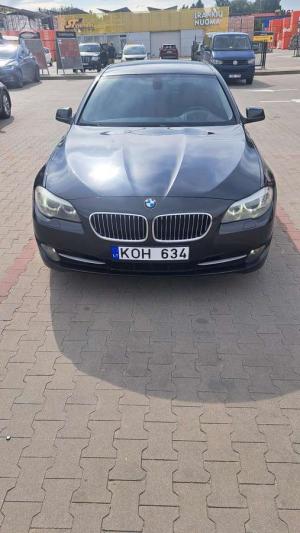 Pelēks BMW 530 2010 Viļņa, ar dzinēja tilpumu 2.99 L un nobraukumu 368 tūkst. km par 7800 €, foto 6 vietnē AUTOMOTO.COM.LV