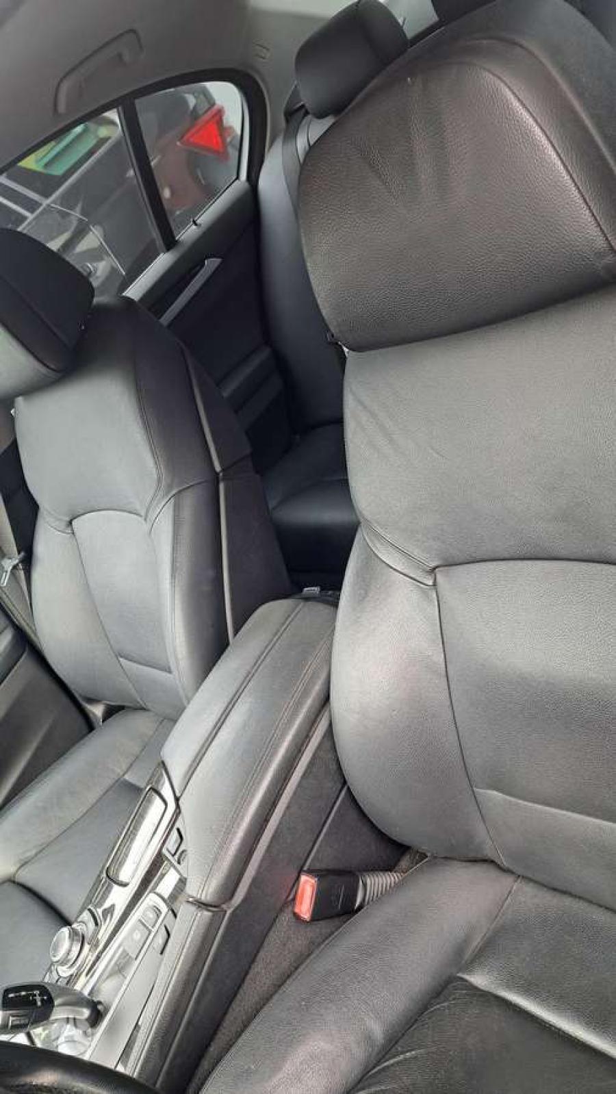 Pelēks BMW 530 2010 Viļņa, ar dzinēja tilpumu 2.99 L un nobraukumu 368 tūkst. km par 7800 €, foto 10 vietnē AUTOMOTO.COM.LV