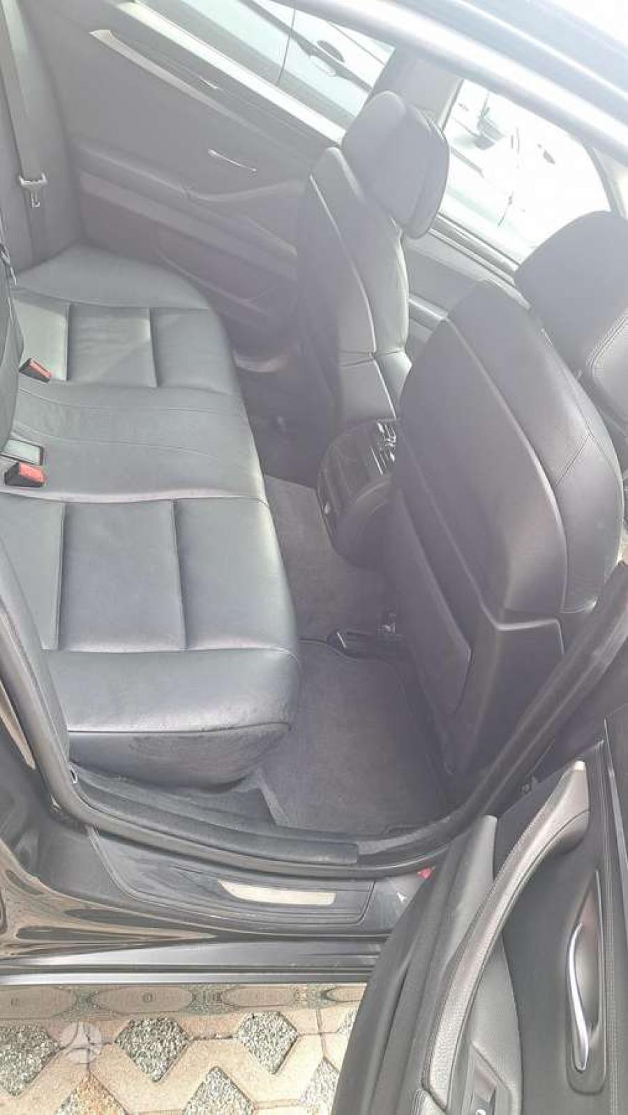 Pelēks BMW 530 2010 Viļņa, ar dzinēja tilpumu 2.99 L un nobraukumu 368 tūkst. km par 7800 €, foto 11 vietnē AUTOMOTO.COM.LV