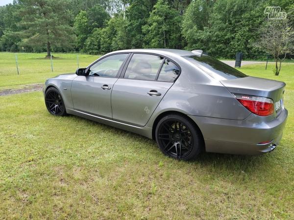 Grey BMW 530 2010 in Taurage, with an engine capacity of 3.00 L and mileage of 400 thousand km for 4700 €, photo 5 on AUTOMOTO.COM.LV