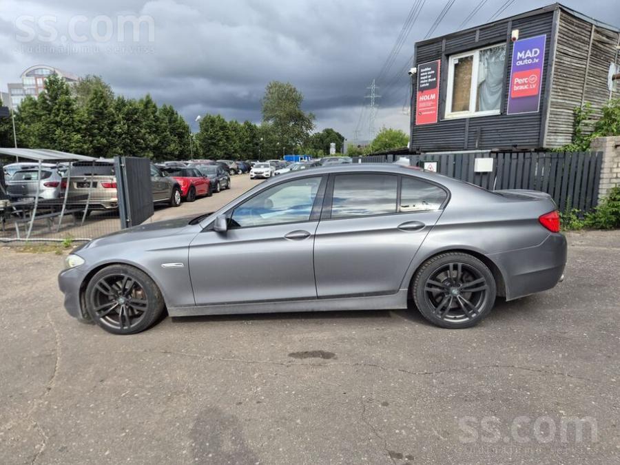 Pelēks BMW 530 2010 Rīga, ar dzinēja tilpumu 3.00 L un nobraukumu 261 tūkst. km par 6990 €, foto 10 vietnē AUTOMOTO.COM.LV
