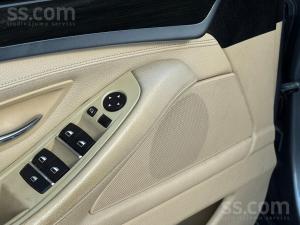 Pelēks BMW 530 2010 Rīga, ar dzinēja tilpumu 3.00 L un nobraukumu 245 tūkst. km par 7400 €, foto 14 vietnē AUTOMOTO.COM.LV