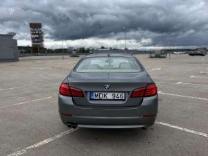 Pelēks BMW 530 2010 Viļņa, ar dzinēja tilpumu 3.00 L un nobraukumu 316 tūkst. km par 6500 €, foto 5 vietnē AUTOMOTO.COM.LV