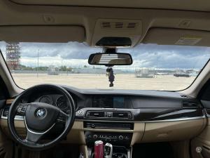 Pelēks BMW 530 2010 Viļņa, ar dzinēja tilpumu 3.00 L un nobraukumu 316 tūkst. km par 6500 €, foto 9 vietnē AUTOMOTO.COM.LV
