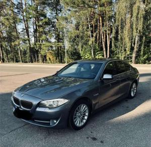 Pelēks BMW 530 2010 Viļņa, ar dzinēja tilpumu 2.99 L un nobraukumu 360 tūkst. km par 6500 €, foto 3 vietnē AUTOMOTO.COM.LV