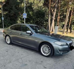 Pelēks BMW 530 2010 Viļņa, ar dzinēja tilpumu 2.99 L un nobraukumu 360 tūkst. km par 6500 €, foto 4 vietnē AUTOMOTO.COM.LV