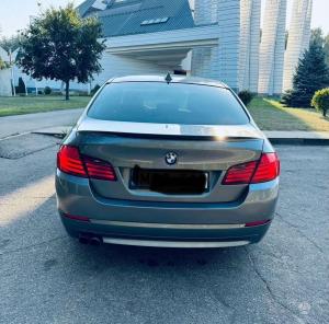 Pelēks BMW 530 2010 Viļņa, ar dzinēja tilpumu 2.99 L un nobraukumu 360 tūkst. km par 6500 €, foto 5 vietnē AUTOMOTO.COM.LV