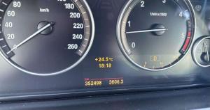 Pelēks BMW 530 2010 Viļņa, ar dzinēja tilpumu 2.99 L un nobraukumu 360 tūkst. km par 6500 €, foto 11 vietnē AUTOMOTO.COM.LV
