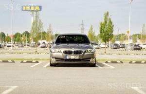 Grey BMW 530 2010 in Riga, with an engine capacity of 3.00 L and mileage of 261 thousand km for 6990 €, photo 4 on AUTOMOTO.COM.LV